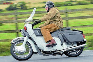 Road Test: Ariel Leader | Classic Bike Hub