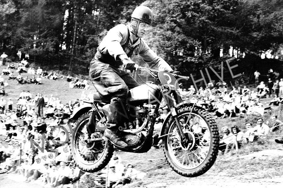 Classic British Legends: Jeff Smith MBE | Classic Bike Hub
