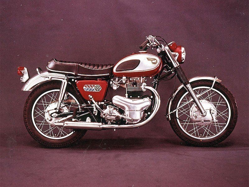 Kawasaki W1 overhaul | Classic Bike Hub