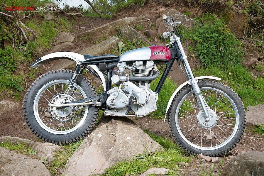 Ariel 500cc HT5 | Classic Bike Hub