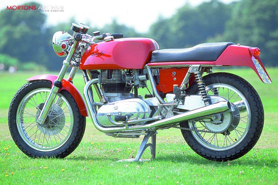 Royal Enfield Interceptor - history | Classic Bike Hub