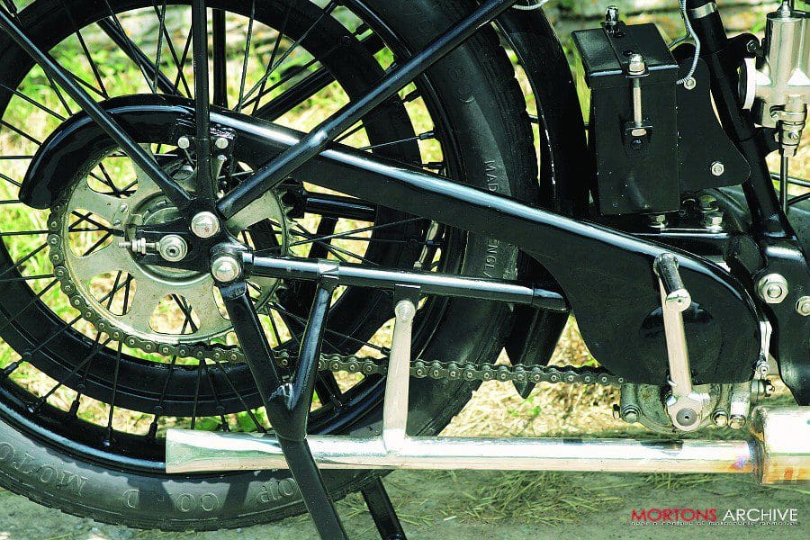 Triumph SD | Classic Bike Hub