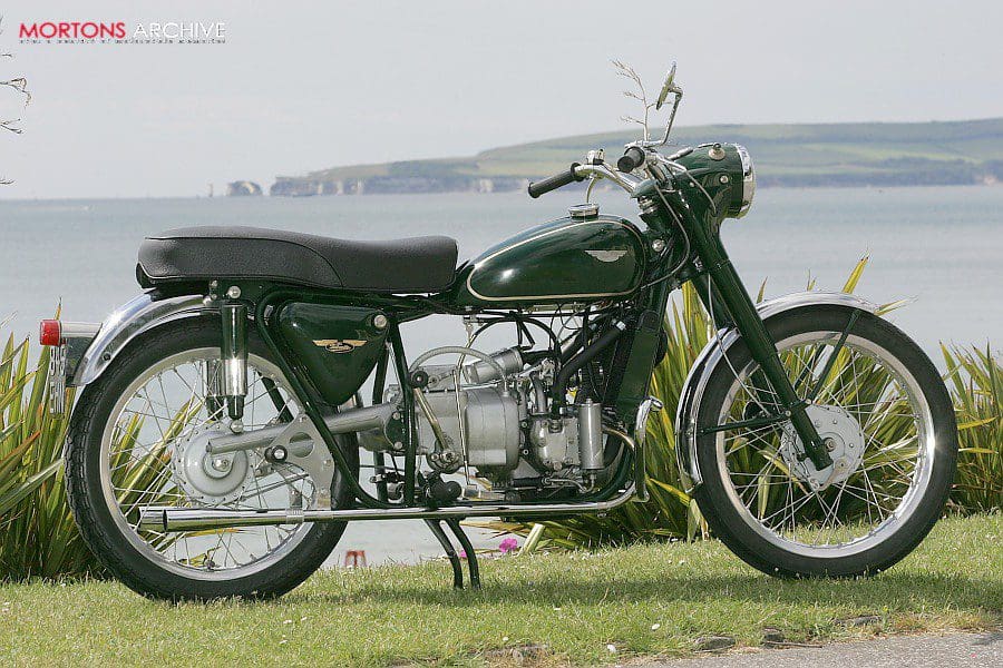 Velocette LE/Valiant special | Classic Bike Hub