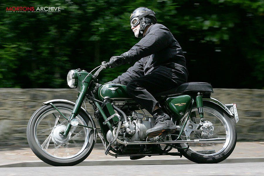 Velocette LE/Valiant special | Classic Bike Hub