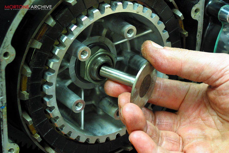 Kawasaki Z1 rebuild part three | Classic Bike Hub