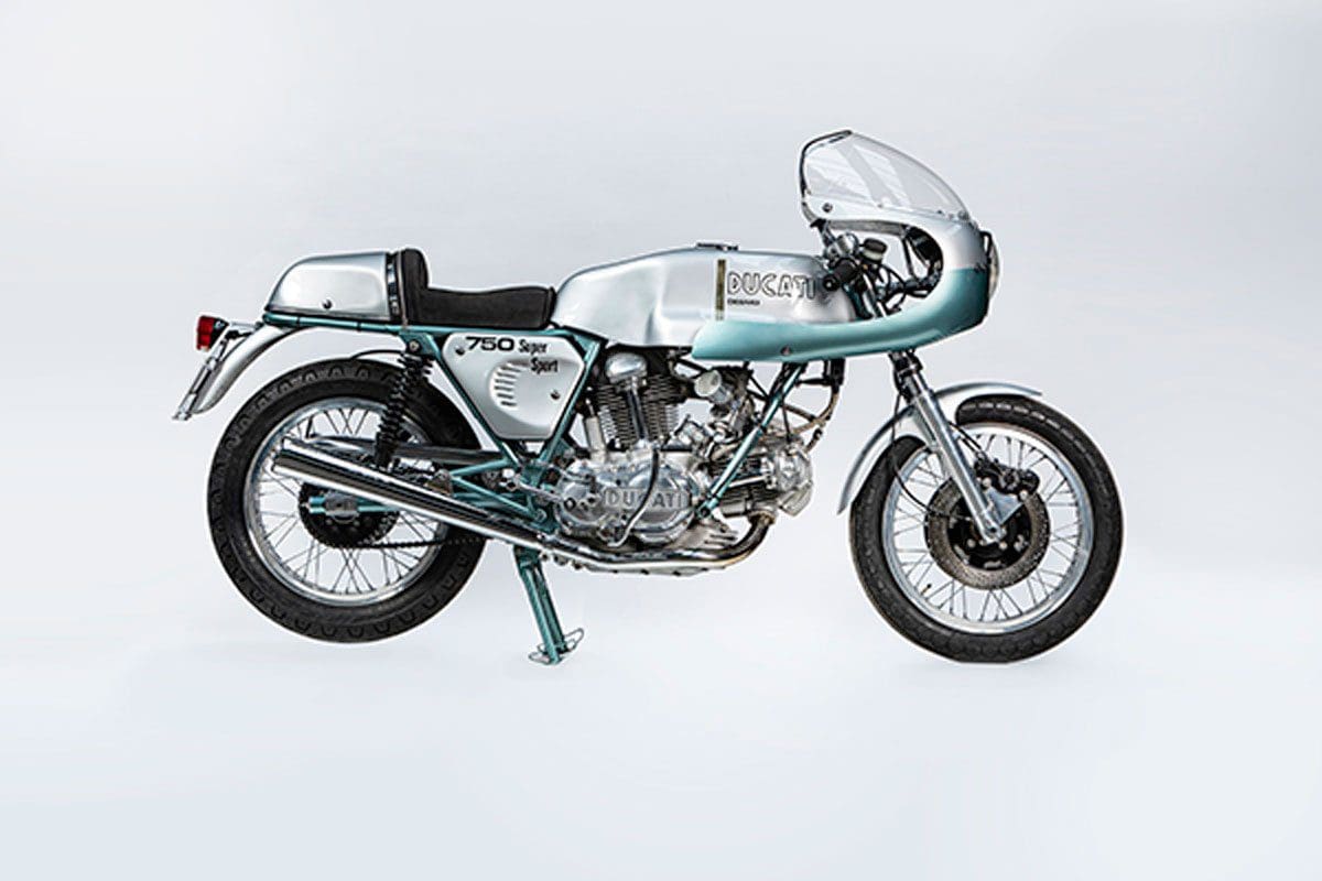 The Autumn Stafford Sale At The Classic Motorcycle Mechanics Show, Staffordshire County ...