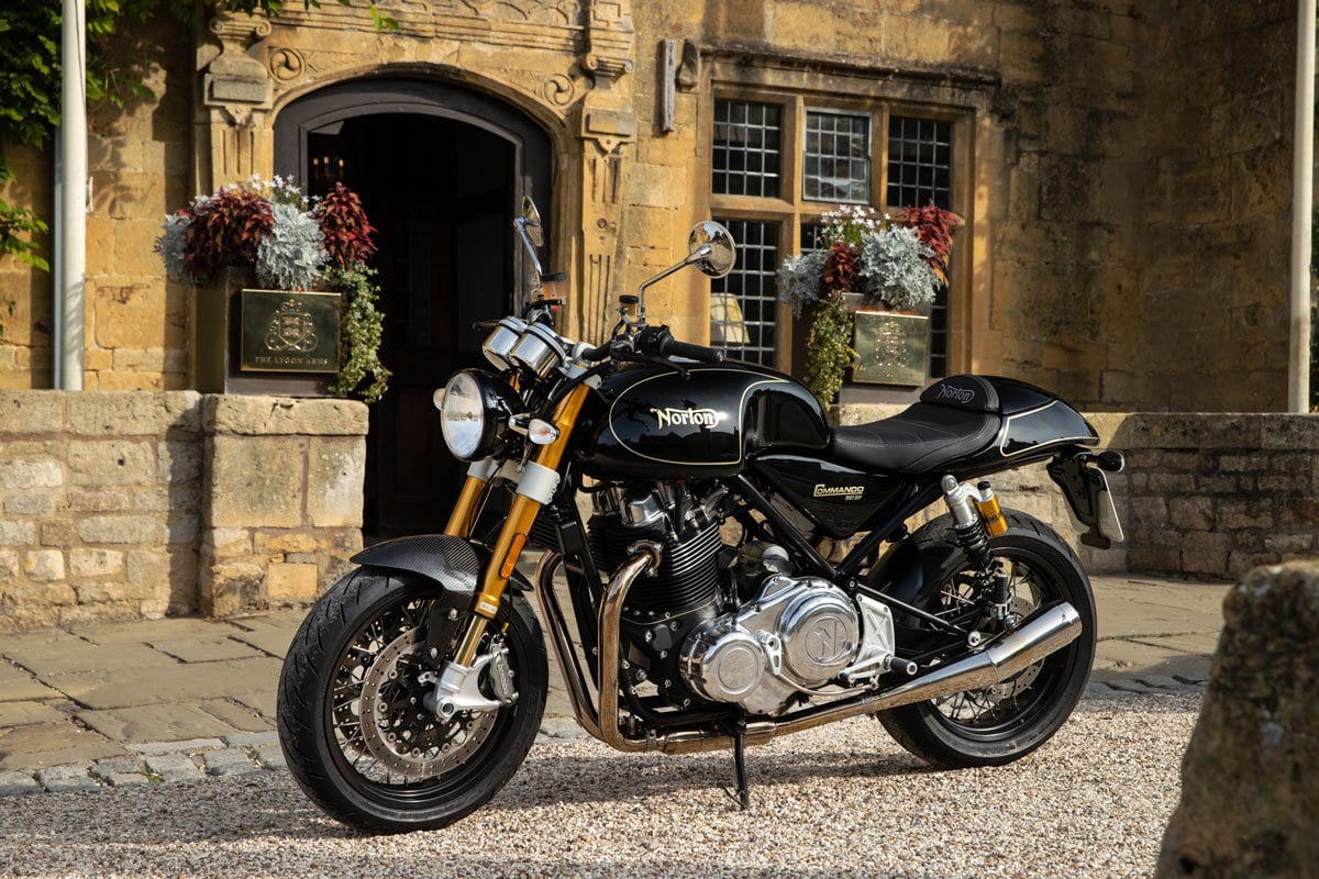 Norton unveils new generation Commando 961 SP and CR | Classic Bike Hub