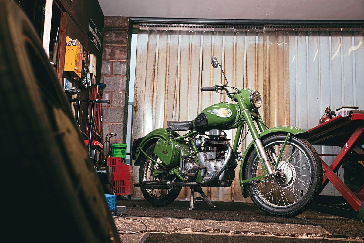 Royal Enfield Clipper: Worker’s playtime | Classic Bike Hub