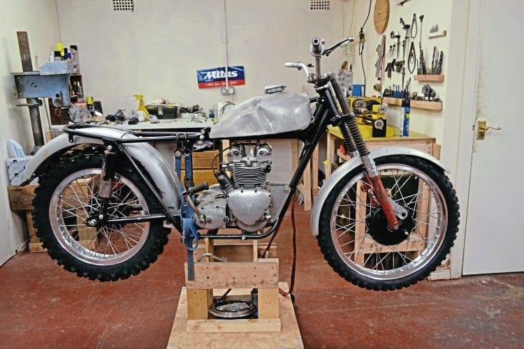 Rebuild | Triumph unit twin: I’ll do that later… | Classic Bike Hub