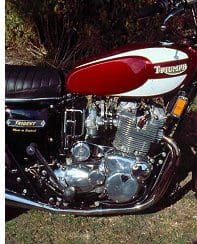 Triumph T160 Cardinal: Desert Dawn | Classic Bike Hub